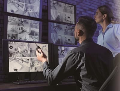 Licenced Two Way Radio System Linked by Repeaters : Two Way Business ...